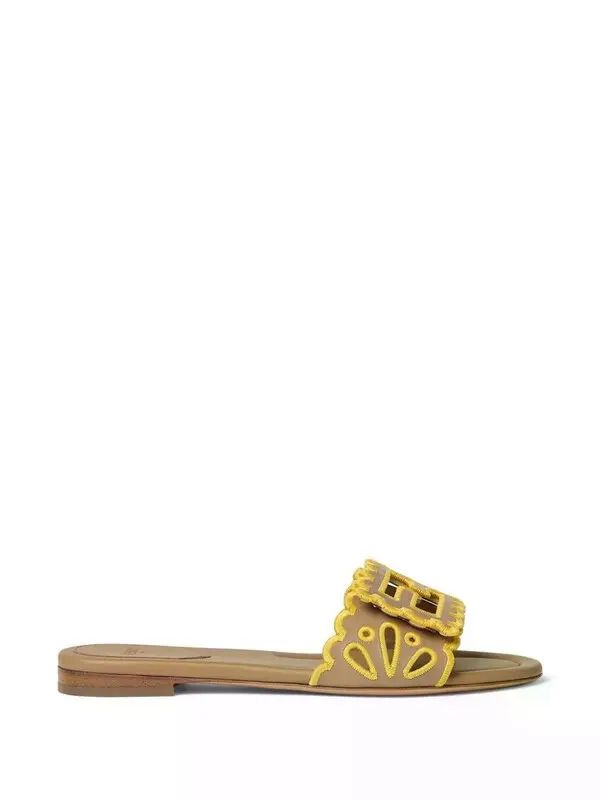 Fendi Baguette Leather Sandals - Neutrals