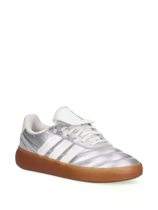 Adidas Barreda Mundial Three-stripes Sneakers - Silver