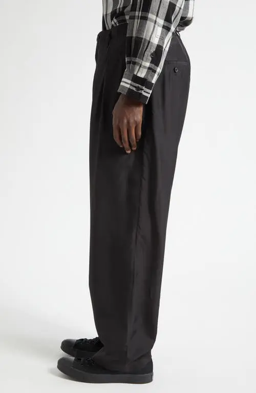 Yohji Yamamoto 1-tuck Pleated Silk Trousers