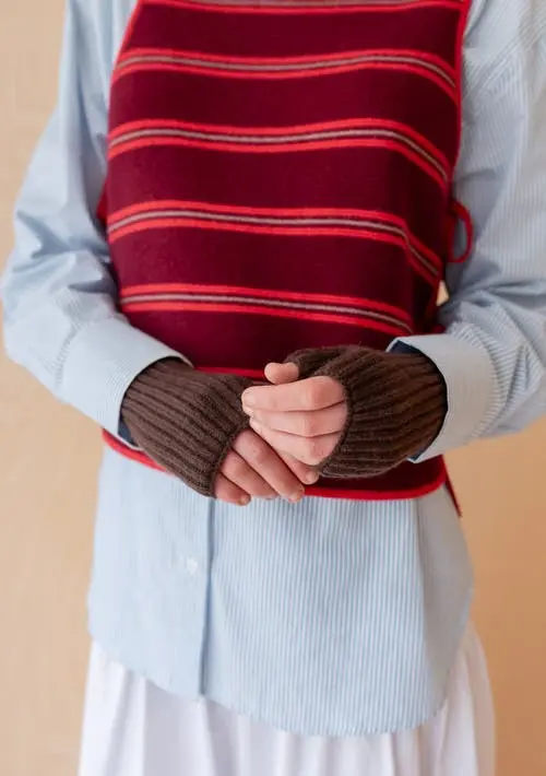 TBCO Cashmere & Merino Ribbed Wrist Warmers - Brown