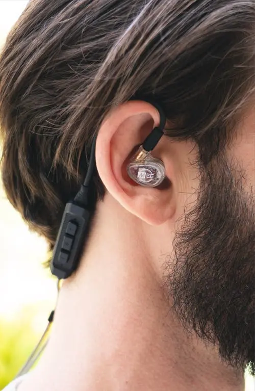 MEE AUDIO Bt3 Bluetooth Wireless Adapter Cable For In-ear Monitors With 3 Connectors