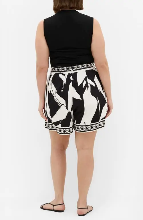 City Chic Belted High-waist Shorts