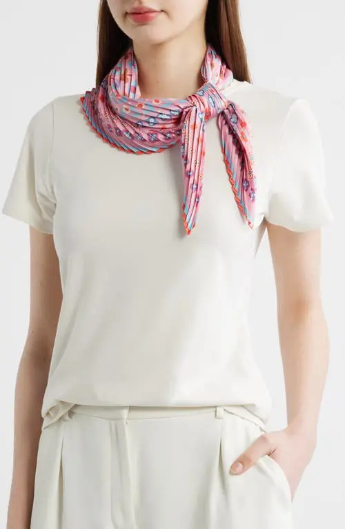 Echo Clover Pleated Diamond Scarf - Beach Pink