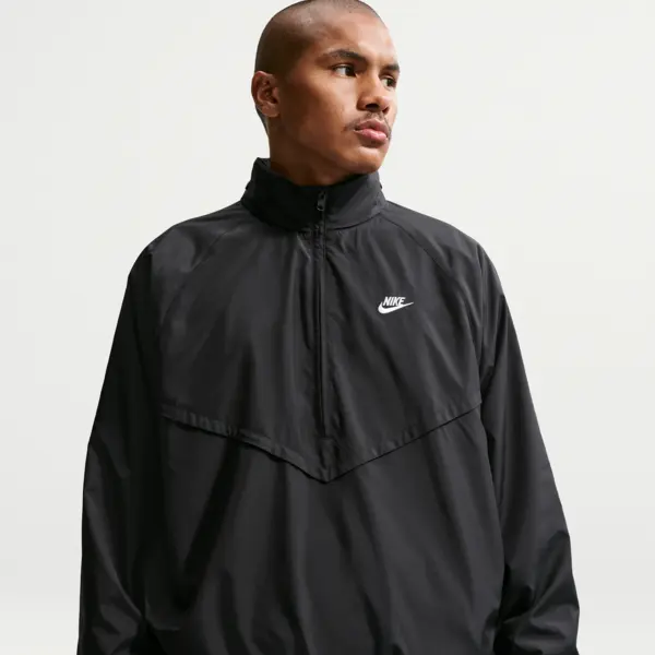 Nike Windrunner Lightweight Half-zip Jacket - Black