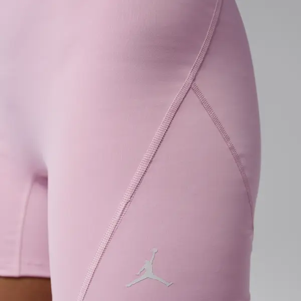 JORDAN Sport Essentials Dri-fit Shorts - Pink