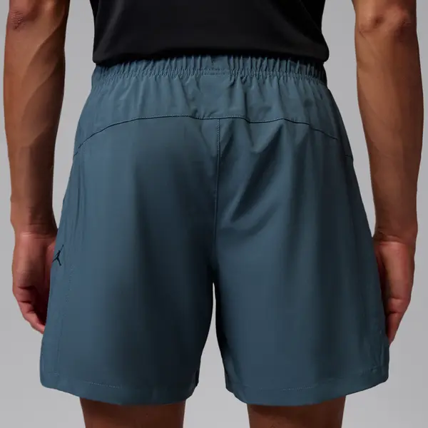 JORDAN Sport Flightweight 6" Dri-fit Shorts
