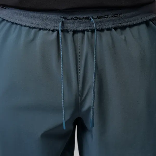 JORDAN Sport Flightweight 6" Dri-fit Shorts