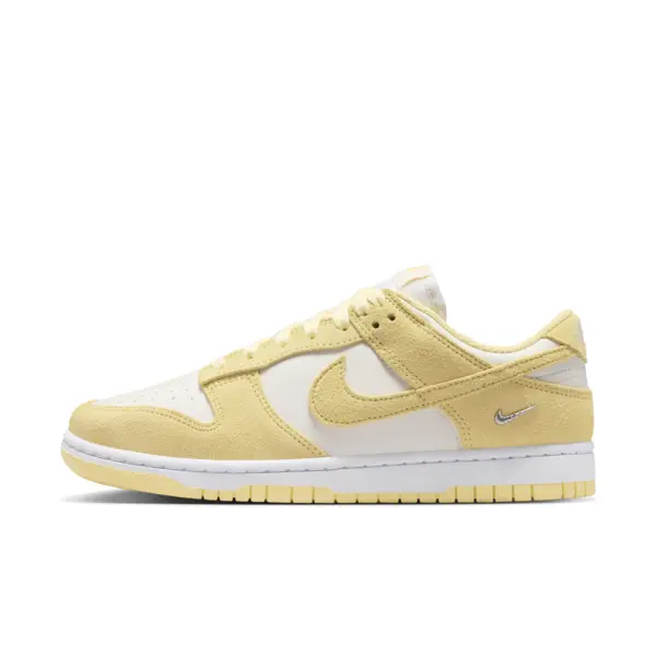 Nike Dunk Low Suede Shoes - White