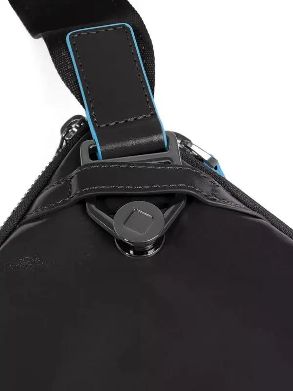 PIQUADRO Belt Bag - Black