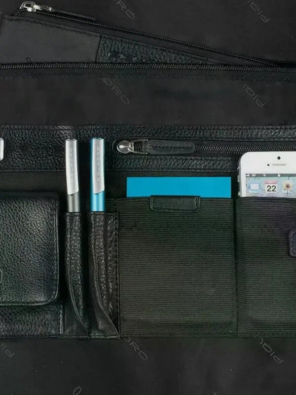 PIQUADRO Expandable Laptop Bag