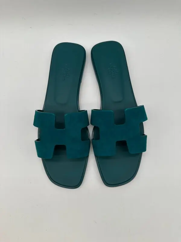 Hermès Leather Slides - Green