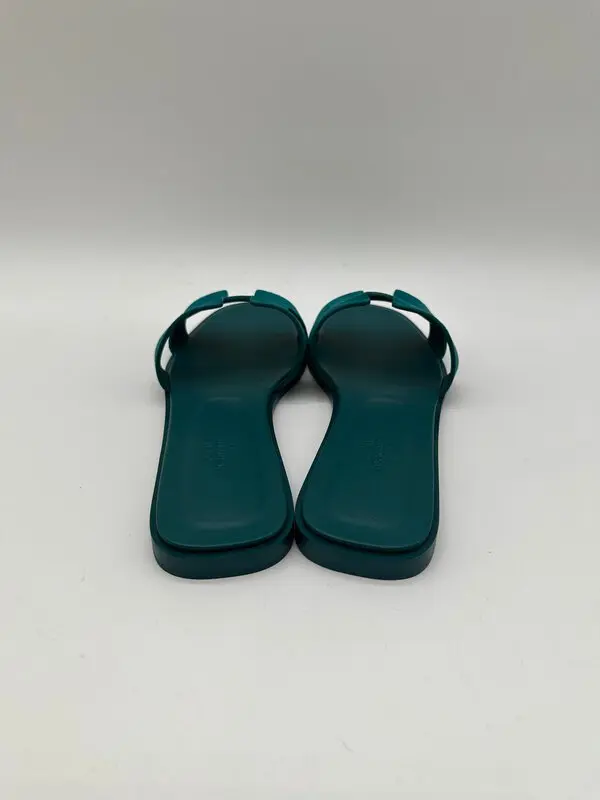 Hermès Leather Slides - Green