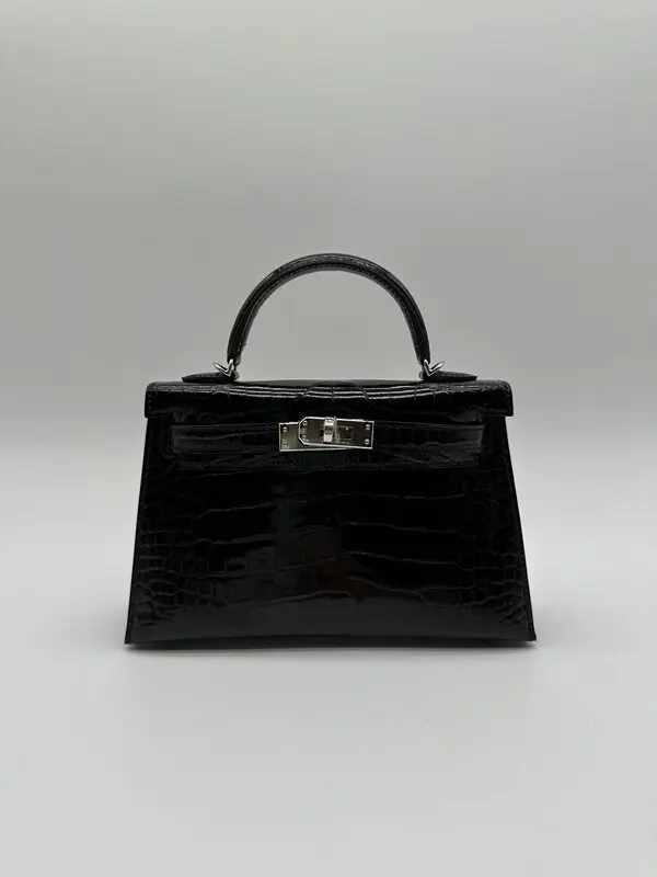 Hermès Mini Kelly Alligator Handbag - Black