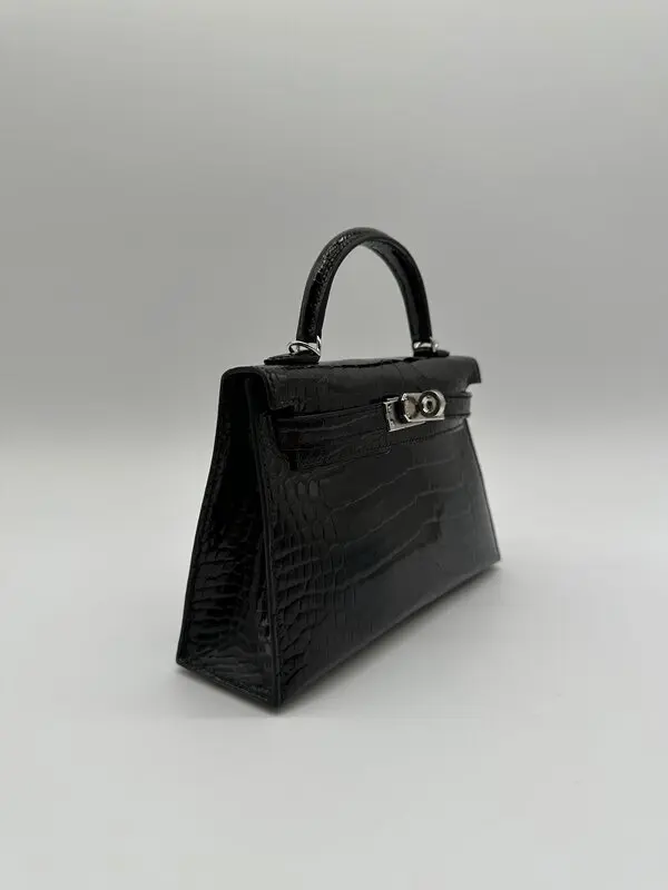 Hermès Mini Kelly Alligator Handbag - Black