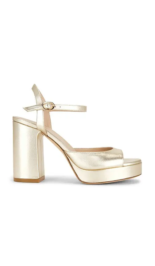 STUART WEITZMAN Dayna Ii Platform Sandal - Gold