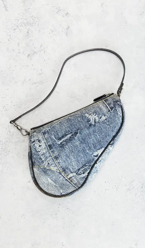 Undefined Dior Denim Saddle Bag