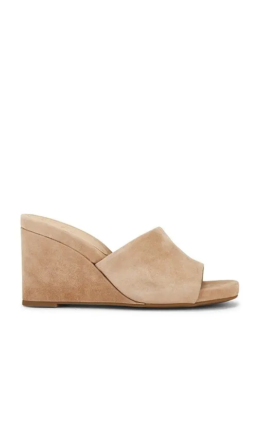 Dolce Vita Holta Sandal - Camel