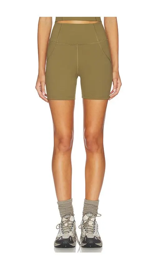 HALFDAYS Hattie Bike Short