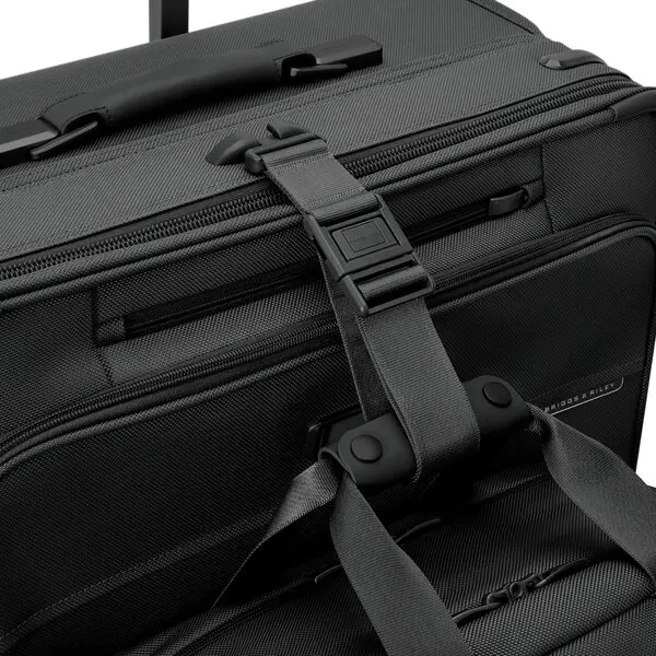 Briggs & Riley 24" Checked Expandable Spinner Suitcase - Black