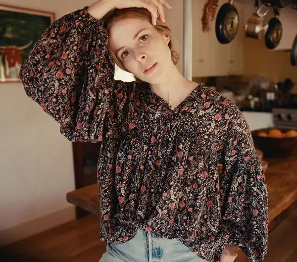 HMD Floral Print Thistle Top