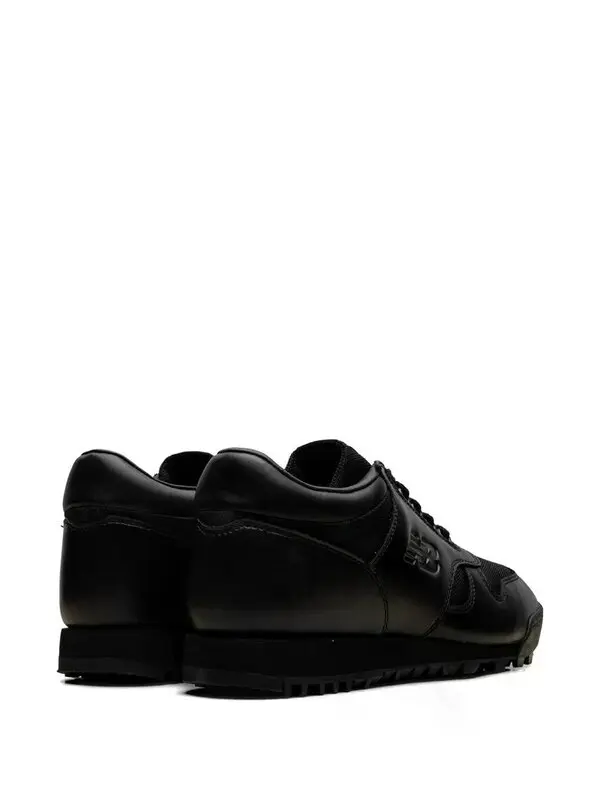 NEW BALANCE Rainier Sneakers - Black