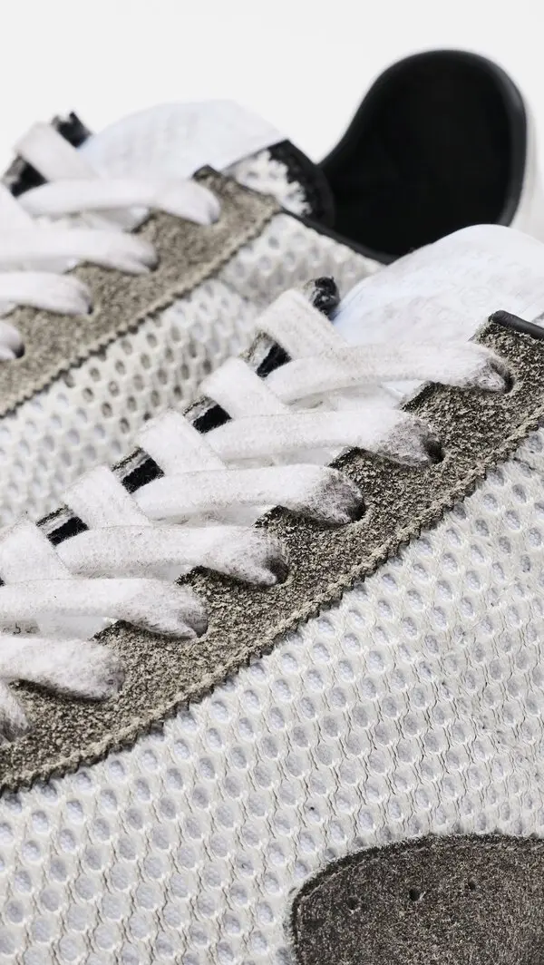 MAISON MARGIELA Spinter Low Top Sneakers - White/grey