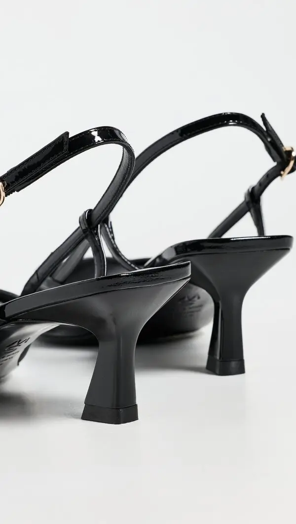 STUART WEITZMAN Vinnie 50 Slingbacks