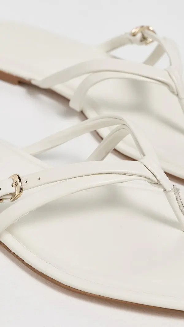 FAVORITE DAUGHTER Cameron Sandals - White