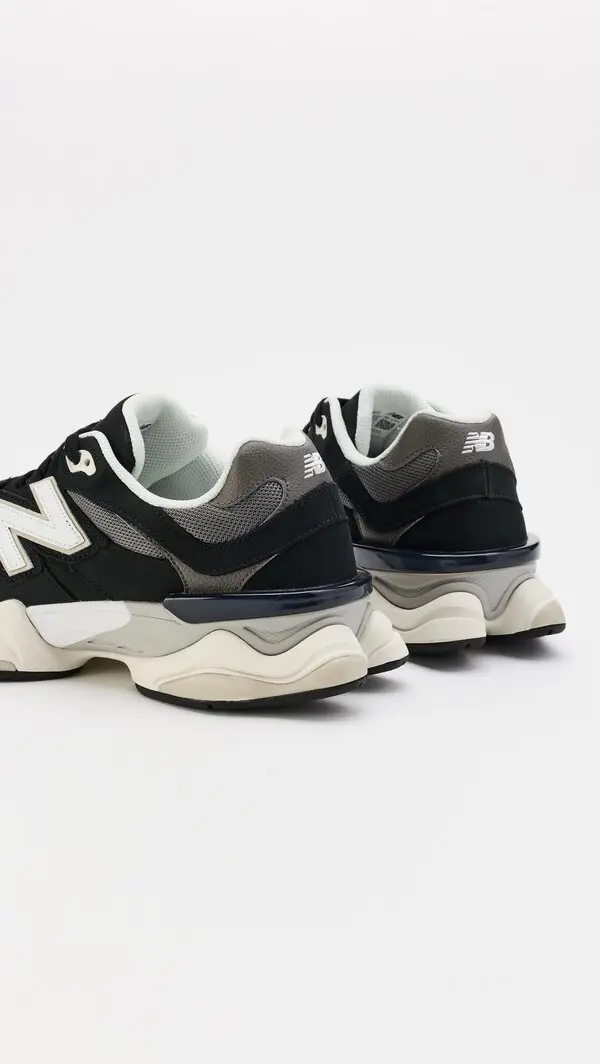 NEW BALANCE 9060 Sneakers - Black/grey