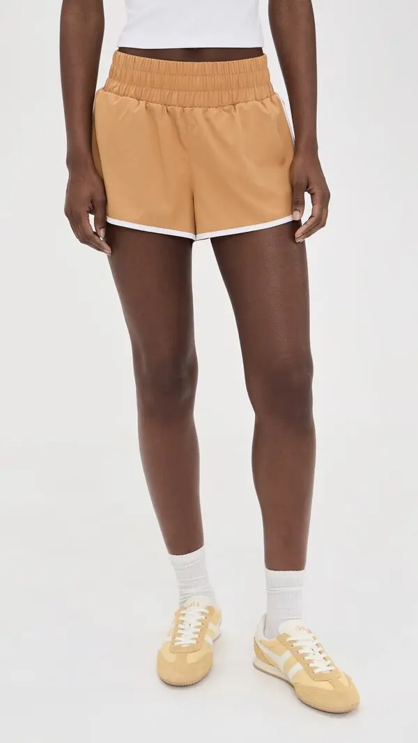 Varley Arlington Running Shorts - Apple Cinnamon