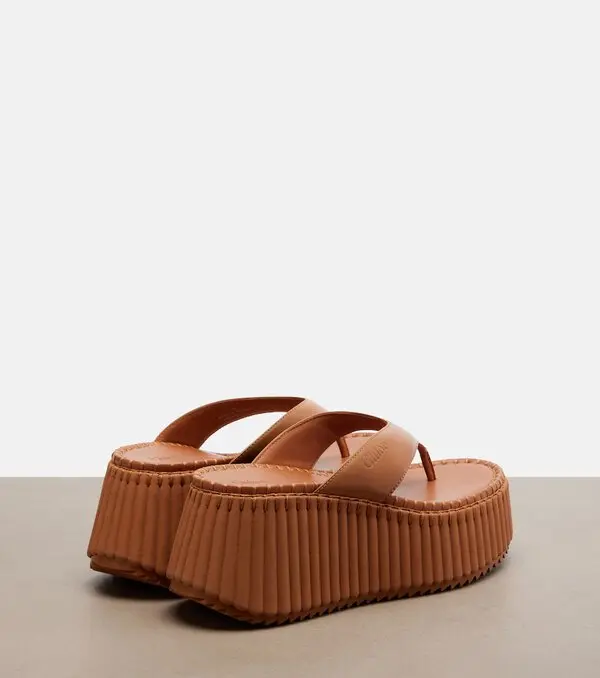 Chloé Nama Leather Platform Thong Sandals - Brown