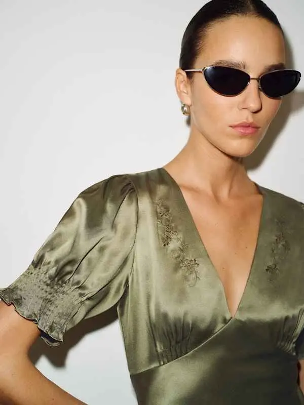 green dress with puff sleeves Green Puff Sleeve Zola Midi Dress