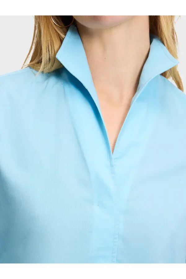 SARAH ALEXANDRA Signature Capri Shirt