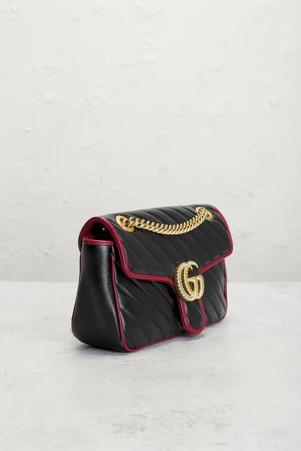 Gucci Gg Marmont Shoulder Bag - Black