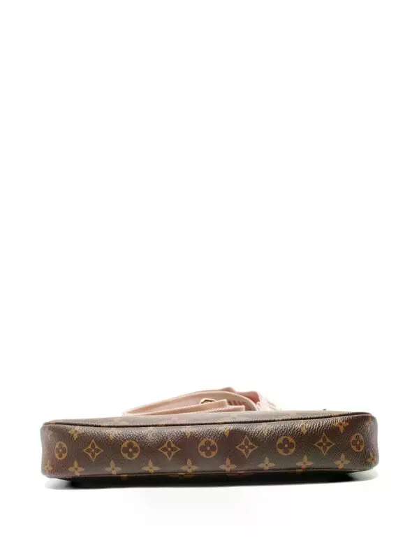 LOUIS VUITTON Multi Pochette Accessoires Monogram - Brown