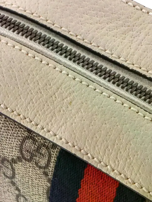 Gucci Ophidia Camera Shoulder Bag - Neutrals