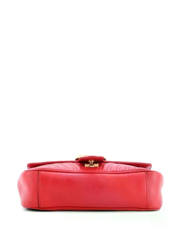 Gucci Gg Marmont Flap Medium Shoulder Bag Matelasse Leather - Red