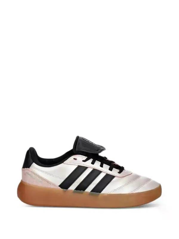 Adidas Bareda Mundial Striped Panel Sneakers - Pink