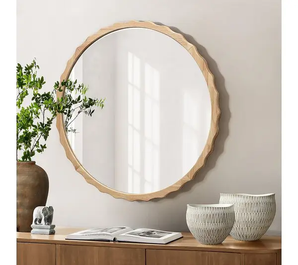 LUXEN HOME Luxenhome 31.5' Round Natural Rubberwood Scallo Ped Wall Mirror - One-color