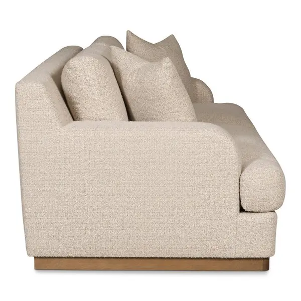 VANGUARD FURNITURE Quinn Fabric Sofa
