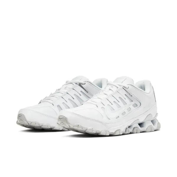 Nike Reax Tr Training Shoes - White
