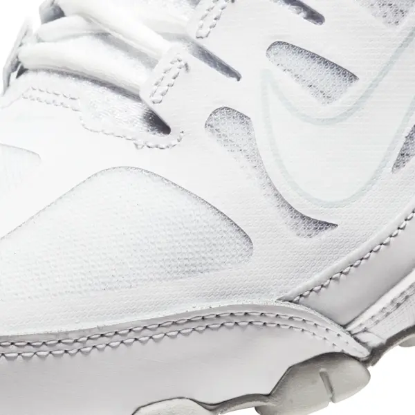 Nike Reax Tr Training Shoes - White