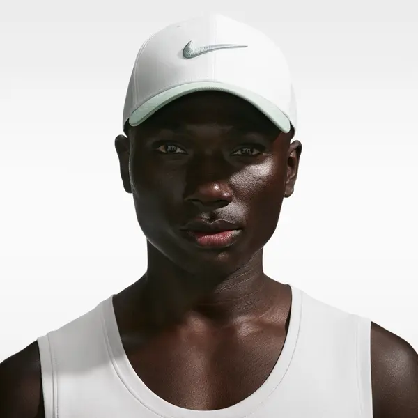 Nike Dri-fit Club Structured Swoosh Cap - White