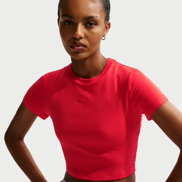 Nike Sportswear Chill Knit Cropped T-shirt - Red