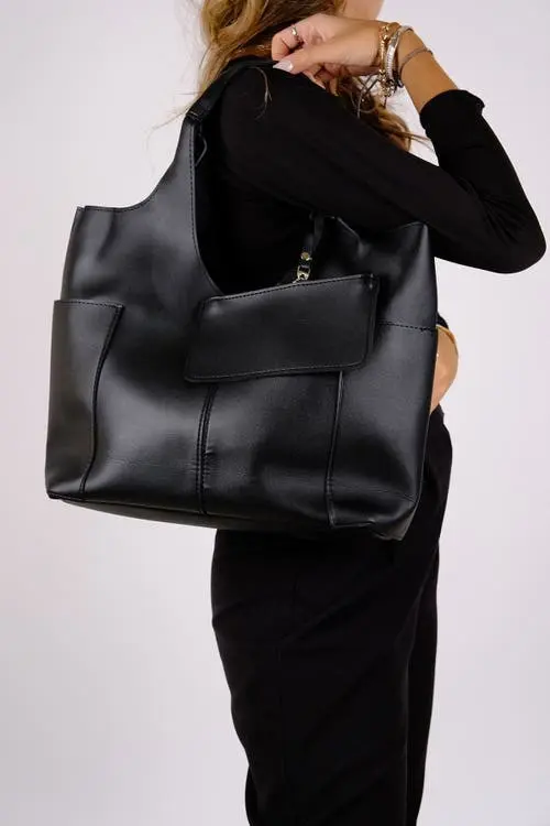 PROLOGUE SHOES Amaya Shoulder Bag