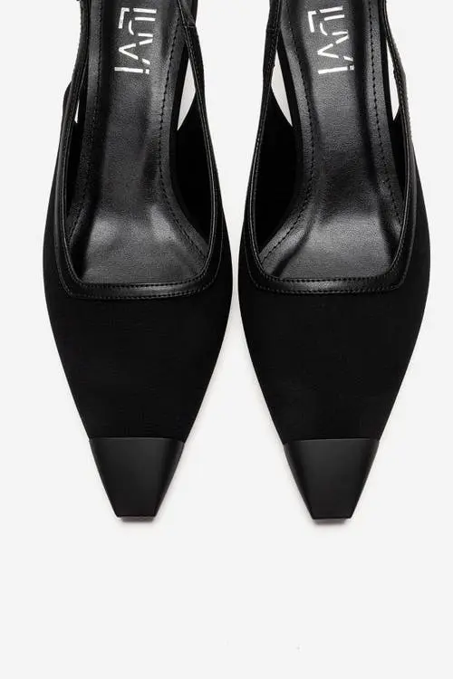 PROLOGUE SHOES Hilda Block Heel Pump - Black