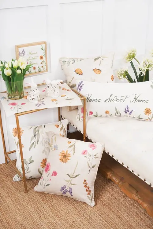 C&F HOME April Showers Daisy Flowers Cotton Blend Accent Throw Pillow 18" X 18
