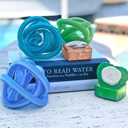 BEACHCOMBERS Glass Frosted Knot Dk