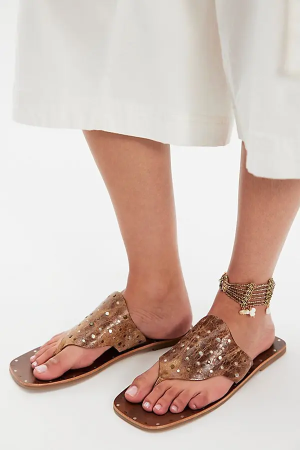 Seychelles Secrets Studded Sandals - Tan Distressed Leather