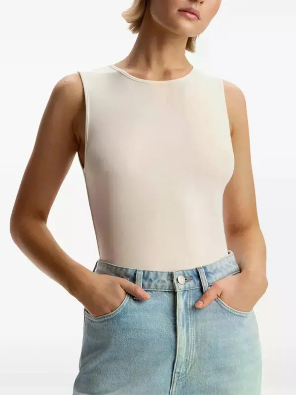 12 STOREEZ Sleeveless Tank Top - White